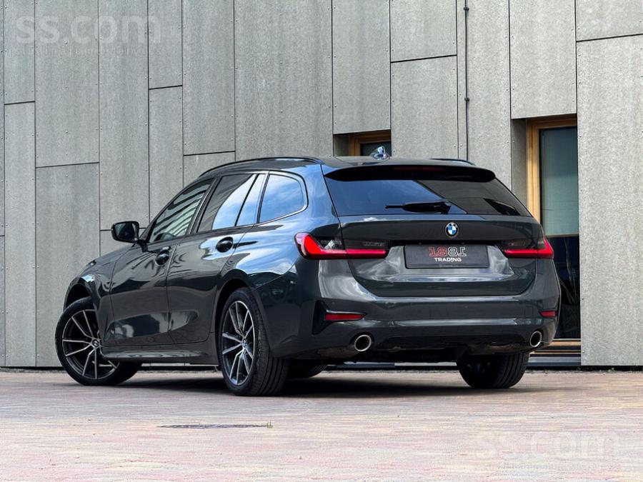 Grey BMW 320 2022 in Riga, with an engine capacity of 2.00 L and mileage of 179 thousand km for 22800 €, photo 2 on AUTOMOTO.COM.LV