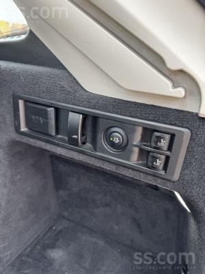 Grey BMW 320 2022 in Riga, with an engine capacity of 2.00 L and mileage of 132 thousand km for 20950 €, photo 16 on AUTOMOTO.COM.LV