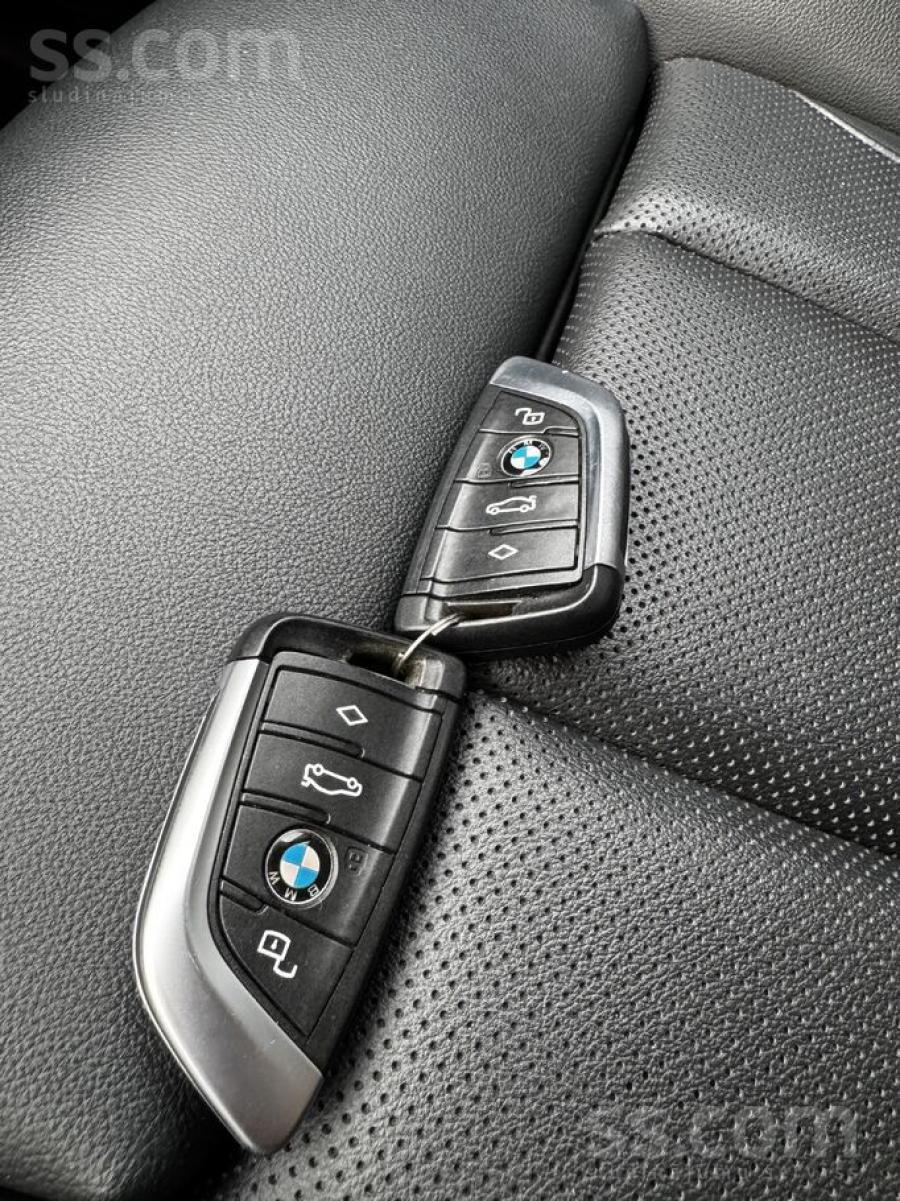 Grey BMW 320 2022 in Riga, with an engine capacity of 2.00 L and mileage of 132 thousand km for 20950 €, photo 27 on AUTOMOTO.COM.LV