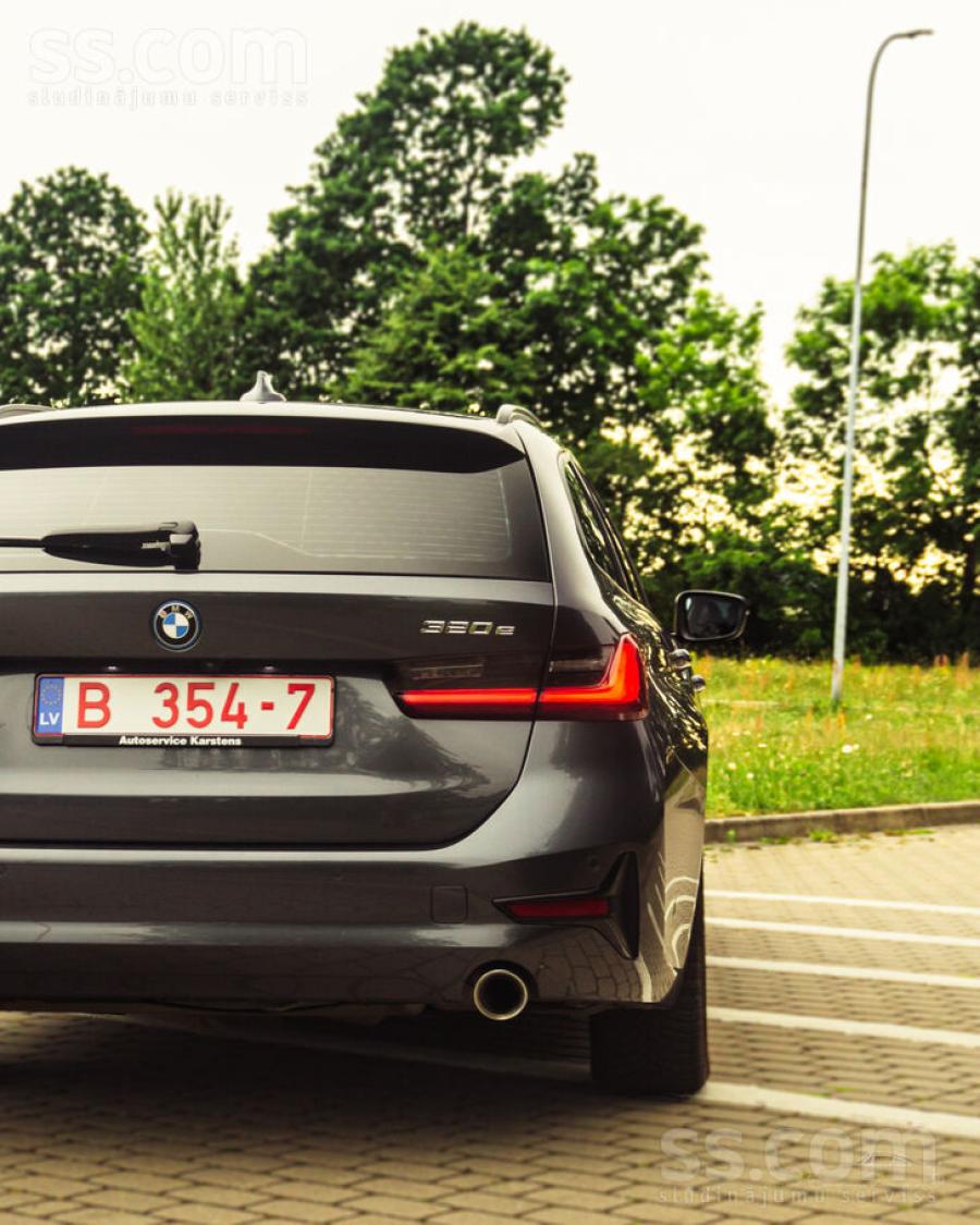 Pelēks BMW 320 2022 Rīga, ar dzinēja tilpumu 2.00 L un nobraukumu 132 tūkst. km par 20950 €, foto 5 vietnē AUTOMOTO.COM.LV