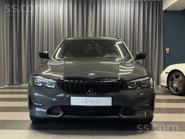 Pelēks BMW 320 2022 Rīga, ar dzinēja tilpumu 2.00 L un nobraukumu 204 tūkst. km par 19490 €, foto 2 vietnē AUTOMOTO.COM.LV