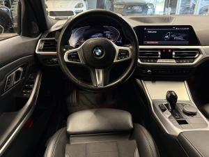 Grey BMW 320 2022 in Marupe, with an engine capacity of 2.00 L and mileage of 204 thousand km for 19490 €, photo 8 on AUTOMOTO.COM.LV