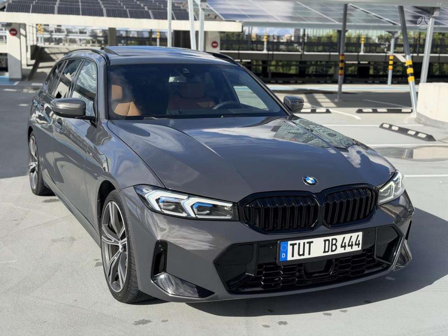 Grey BMW 320 2023 in Vilnius, with an engine capacity of 2.00 L and mileage of 112 thousand km for 29999 €, photo 1 on AUTOMOTO.COM.LV