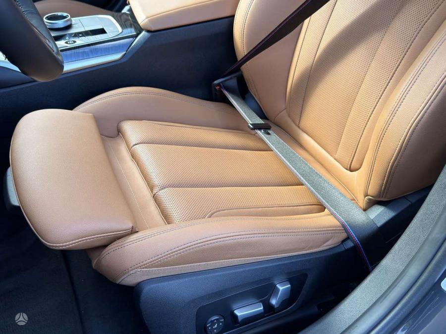 Grey BMW 320 2023 in Vilnius, with an engine capacity of 2.00 L and mileage of 112 thousand km for 29999 €, photo 26 on AUTOMOTO.COM.LV