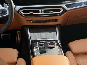 Grey BMW 320 2023 in Vilnius, with an engine capacity of 2.00 L and mileage of 112 thousand km for 29999 €, photo 40 on AUTOMOTO.COM.LV