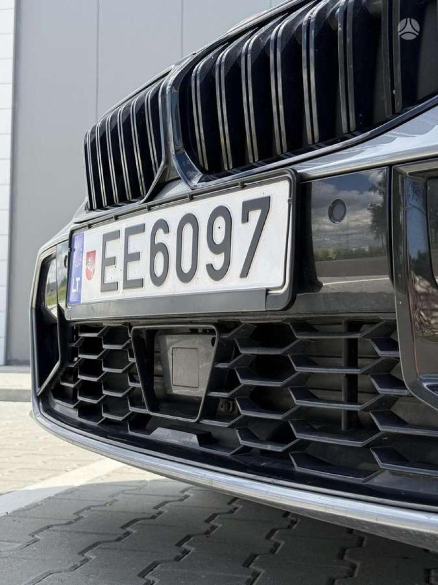 Grey BMW 320 2023 in Klaipeda, with an engine capacity of 2.00 L and mileage of 68 thousand km for 28700 €, photo 20 on AUTOMOTO.COM.LV