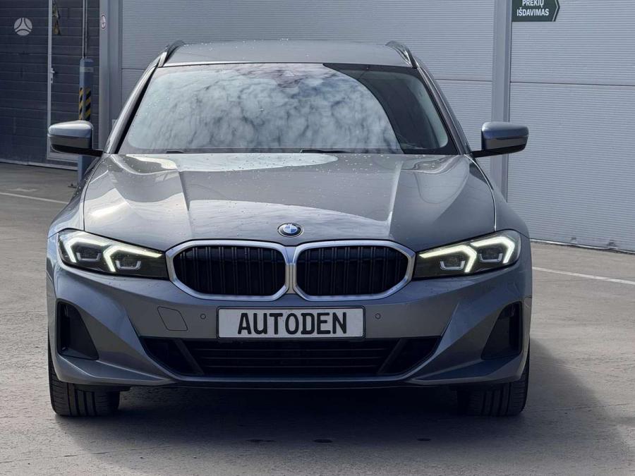 Grey BMW 320 2023 in Vilnius, with an engine capacity of 2.00 L and mileage of 200 thousand km for 21300 €, photo 3 on AUTOMOTO.COM.LV