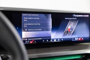 Pelēks BMW 320 2025 Viļņa, ar dzinēja tilpumu 2.00 L un nobraukumu 82 tūkst. km par 39881 €, foto 33 vietnē AUTOMOTO.COM.LV