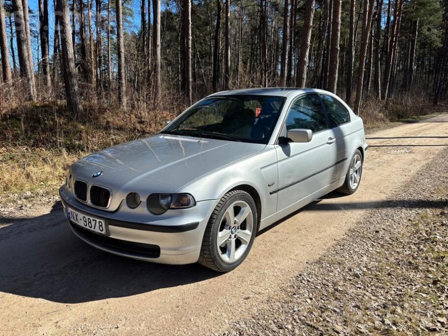 BMW 320 2002 in Riga, with an engine capacity of 2.00 L and mileage of 274 thousand km for 2100 €, photo 1 on AUTOMOTO.COM.LV