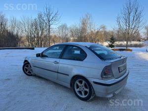 BMW 320 2002 Liepāja, ar dzinēja tilpumu 2.00 L un nobraukumu 286 tūkst. km par 1950 €, foto 5 vietnē AUTOMOTO.COM.LV