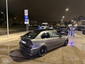 BMW 320 2002 Viļņa, ar dzinēja tilpumu 2.00 L un nobraukumu 123 tūkst. km par 1700 €, foto 4 vietnē AUTOMOTO.COM.LV