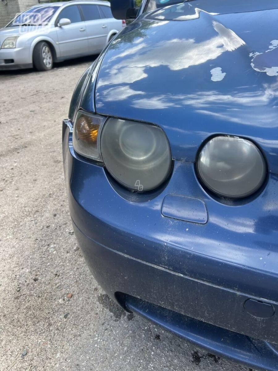 BMW 320 2005 Viļņa, ar dzinēja tilpumu 2.00 L un nobraukumu 430 tūkst. km par 1300 €, foto 9 vietnē AUTOMOTO.COM.LV