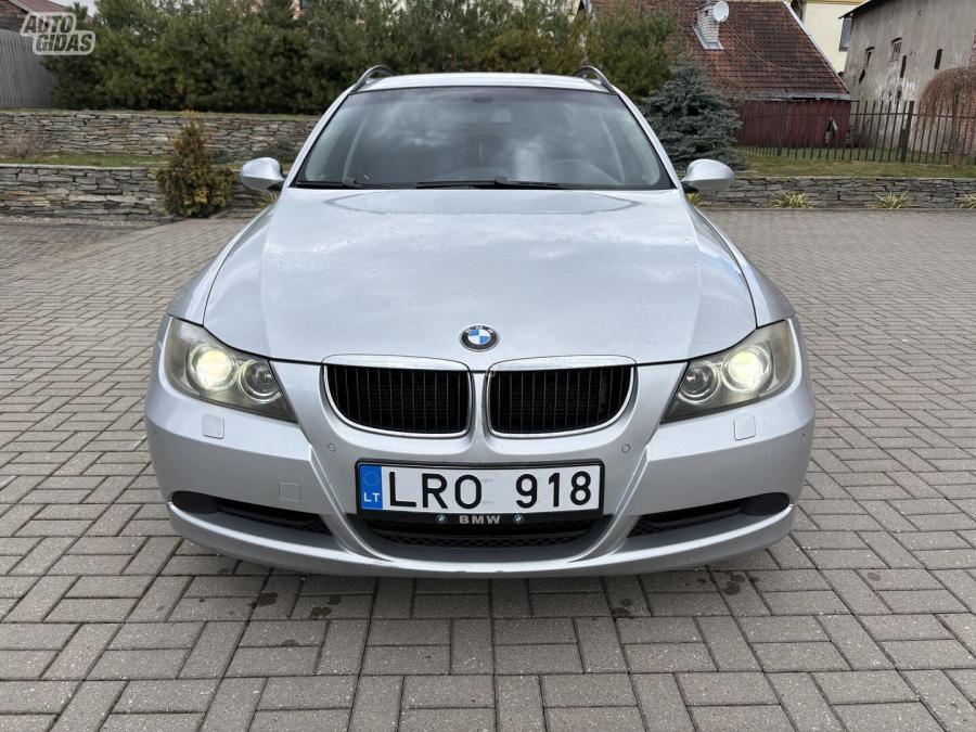 BMW 320 2006 Viļņa, ar dzinēja tilpumu 2.00 L un nobraukumu 440 tūkst. km par 2600 €, foto 10 vietnē AUTOMOTO.COM.LV