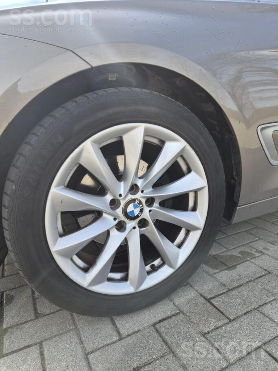 BMW 320 2013 in Riga, with an engine capacity of 2.00 L and mileage of 256 thousand km for 11400 €, photo 7 on AUTOMOTO.COM.LV
