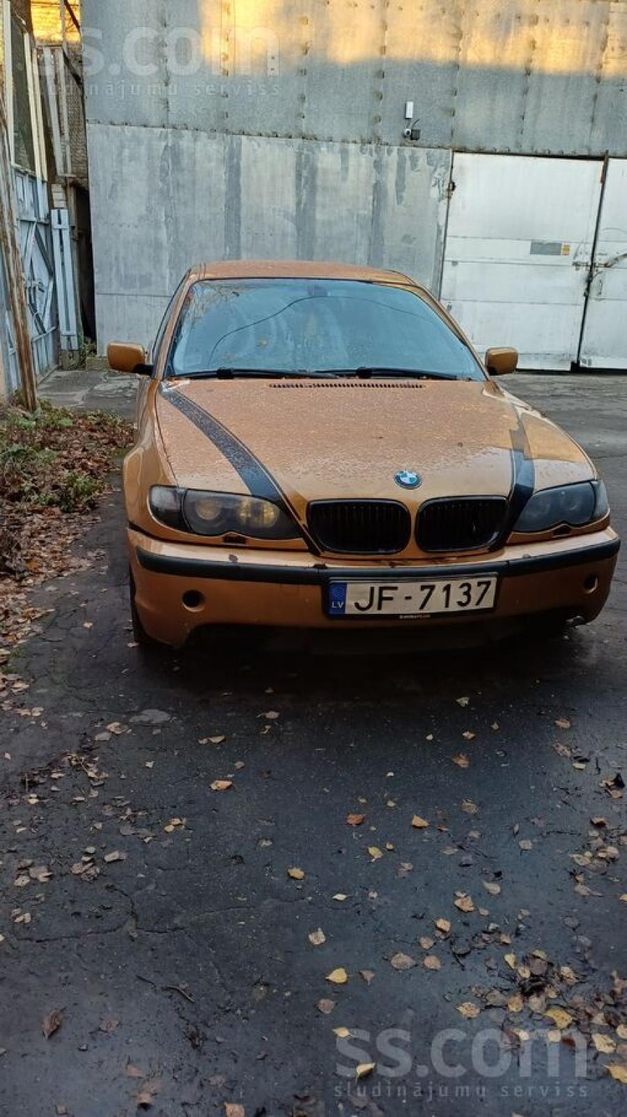 Orange BMW 320 2001 in Riga, with an engine capacity of 2.20 L and mileage of 0 thousand km for 1200 €, photo 3 on AUTOMOTO.COM.LV