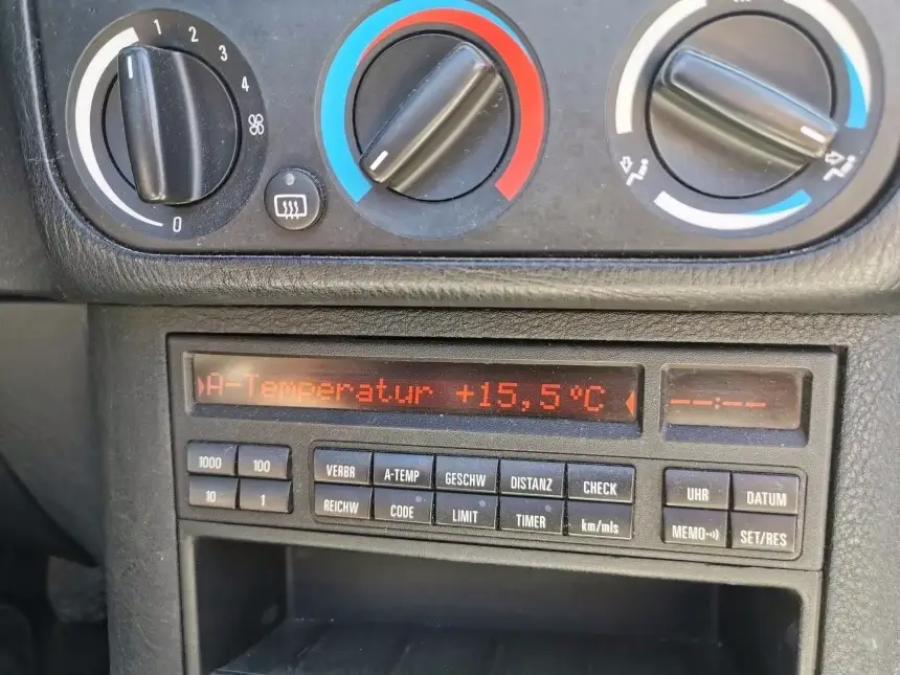 Sarkans BMW 320 1994 Kuldīga, ar dzinēja tilpumu 2.00 L un nobraukumu 281 tūkst. km par 4300 €, foto 13 vietnē AUTOMOTO.COM.LV