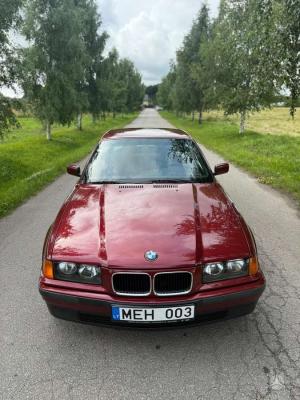 Sarkans BMW 320 1995 Kretinga, ar dzinēja tilpumu 1.99 L un nobraukumu 243 tūkst. km par 8250 €, foto 8 vietnē AUTOMOTO.COM.LV