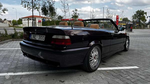 Sarkans BMW 320 1997 Viļņa, ar dzinēja tilpumu 1.99 L un nobraukumu 384 tūkst. km par 9000 €, foto 3 vietnē AUTOMOTO.COM.LV