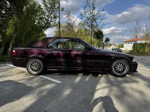 Sarkans BMW 320 1997 Viļņa, ar dzinēja tilpumu 1.99 L un nobraukumu 384 tūkst. km par 9000 €, foto 12 vietnē AUTOMOTO.COM.LV