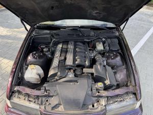 Sarkans BMW 320 1997 Viļņa, ar dzinēja tilpumu 1.99 L un nobraukumu 384 tūkst. km par 9000 €, foto 17 vietnē AUTOMOTO.COM.LV