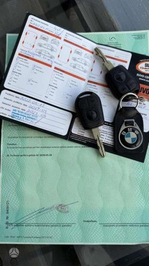 Sarkans BMW 320 1997 Viļņa, ar dzinēja tilpumu 1.99 L un nobraukumu 384 tūkst. km par 9000 €, foto 24 vietnē AUTOMOTO.COM.LV
