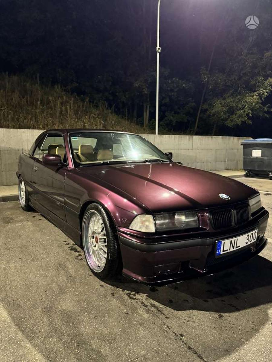 Sarkans BMW 320 1997 Viļņa, ar dzinēja tilpumu 1.99 L un nobraukumu 384 tūkst. km par 9000 €, foto 27 vietnē AUTOMOTO.COM.LV