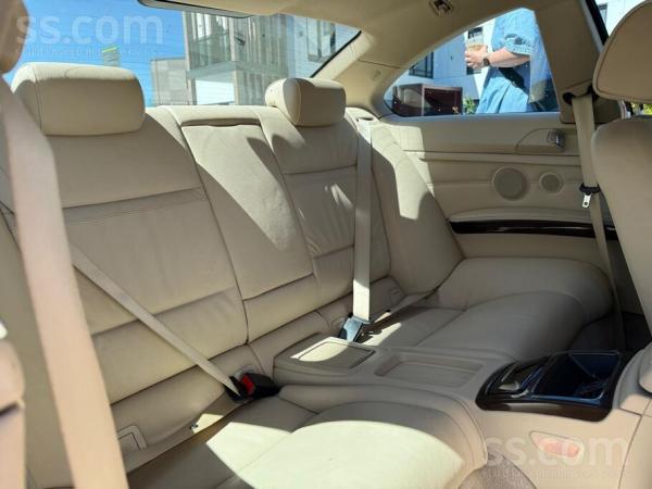 Sarkans BMW 320 2008 Rīga, ar dzinēja tilpumu 2.00 L un nobraukumu 129 tūkst. km par 8000 €, foto 6 vietnē AUTOMOTO.COM.LV