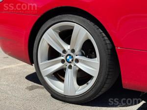 Red BMW 320 2008 in Riga, with an engine capacity of 2.00 L and mileage of 129 thousand km for 8000 €, photo 10 on AUTOMOTO.COM.LV