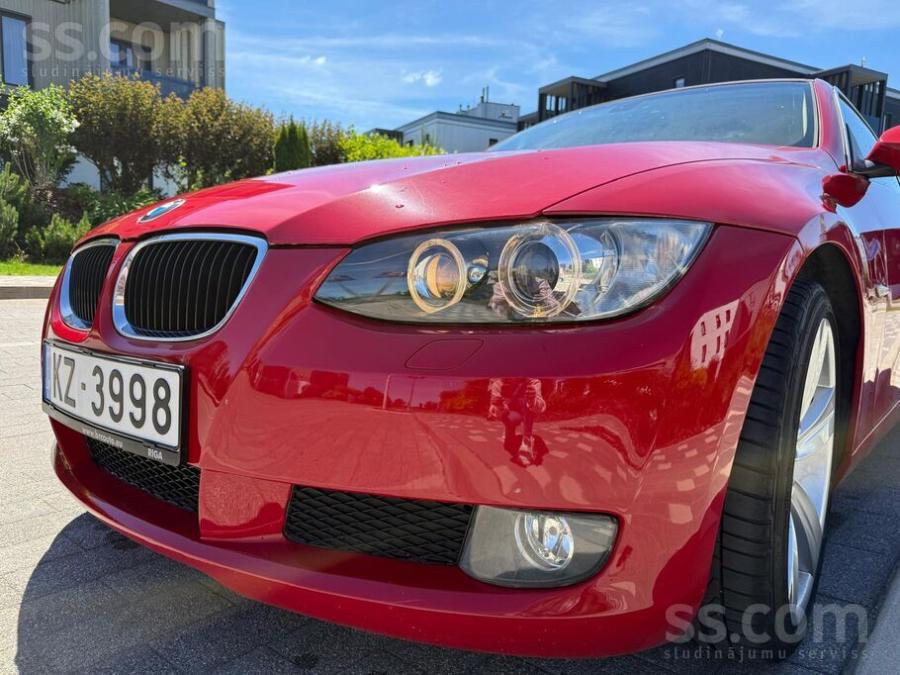 Red BMW 320 2008 in Riga, with an engine capacity of 2.00 L and mileage of 129 thousand km for 8000 €, photo 12 on AUTOMOTO.COM.LV