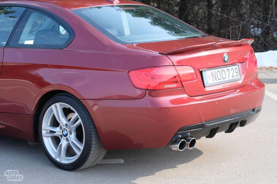 Sarkans BMW 320 2013 Viļņa, ar dzinēja tilpumu 2.00 L un nobraukumu 262 tūkst. km par 10000 €, foto 7 vietnē AUTOMOTO.COM.LV
