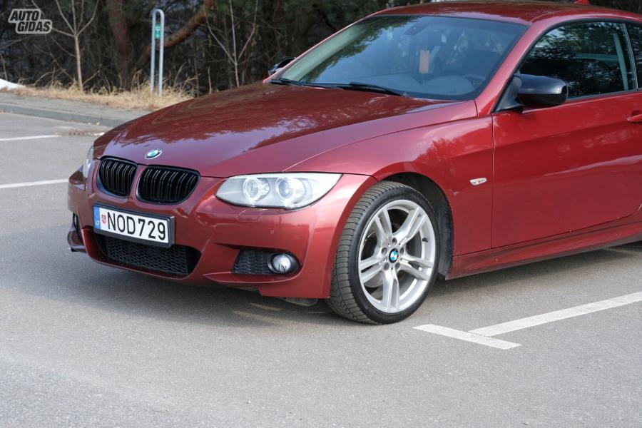 Sarkans BMW 320 2013 Viļņa, ar dzinēja tilpumu 2.00 L un nobraukumu 262 tūkst. km par 10000 €, foto 10 vietnē AUTOMOTO.COM.LV