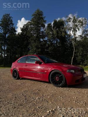 Red BMW 320 2002 in Riga, with an engine capacity of 2.00 L and mileage of 431 thousand km for 3200 €, photo  on AUTOMOTO.COM.LV