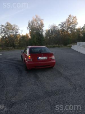 Red BMW 320 2002 in Riga, with an engine capacity of 2.00 L and mileage of 430 thousand km for 3200 €, photo 3 on AUTOMOTO.COM.LV