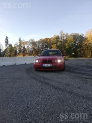 Red BMW 320 2002 in Riga, with an engine capacity of 2.00 L and mileage of 430 thousand km for 3200 €, photo 11 on AUTOMOTO.COM.LV