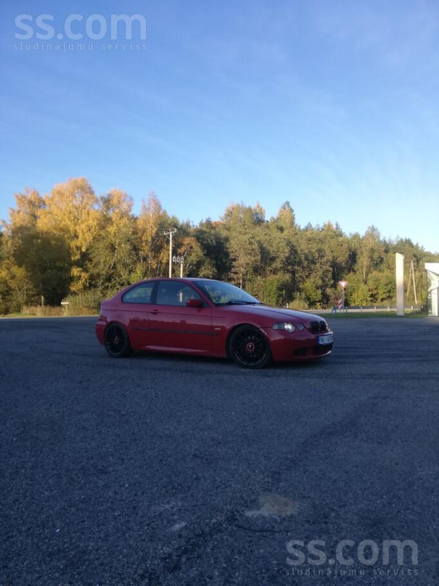 Red BMW 320 2002 in Riga, with an engine capacity of 2.00 L and mileage of 430 thousand km for 3200 €, photo 12 on AUTOMOTO.COM.LV