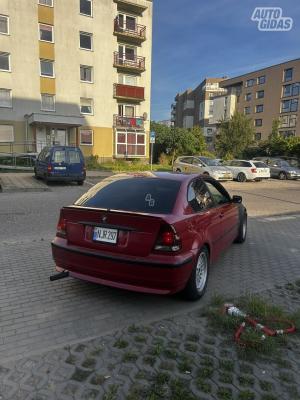 Красный БМВ 320 2003 в Вильнюс, объемом двигателя 2.00 л и пробегом 445 тыс. км за 1400 €, фото 6 на AUTOMOTO.COM.LV