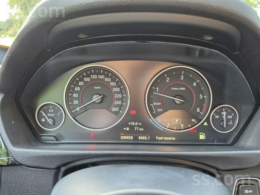 Sarkans BMW 320 2015 Rīga, ar dzinēja tilpumu 2.00 L un nobraukumu 303 tūkst. km par 12900 €, foto 8 vietnē AUTOMOTO.COM.LV