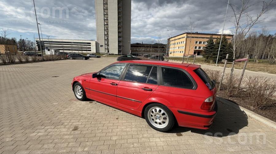 Sarkans BMW 320 2003 Liepāja, ar dzinēja tilpumu 2.00 L un nobraukumu 404 tūkst. km par 2900 €, foto 4 vietnē AUTOMOTO.COM.LV