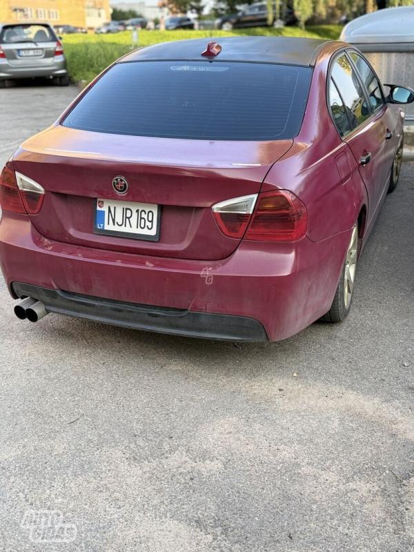 Sarkans BMW 320 2005 Alīta, ar dzinēja tilpumu 2.00 L un nobraukumu 490 tūkst. km par 1800 €, foto 5 vietnē AUTOMOTO.COM.LV