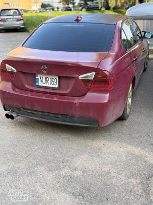Red BMW 320 2005 in Alytus, with an engine capacity of 2.00 L and mileage of 490 thousand km for 1800 €, photo 6 on AUTOMOTO.COM.LV