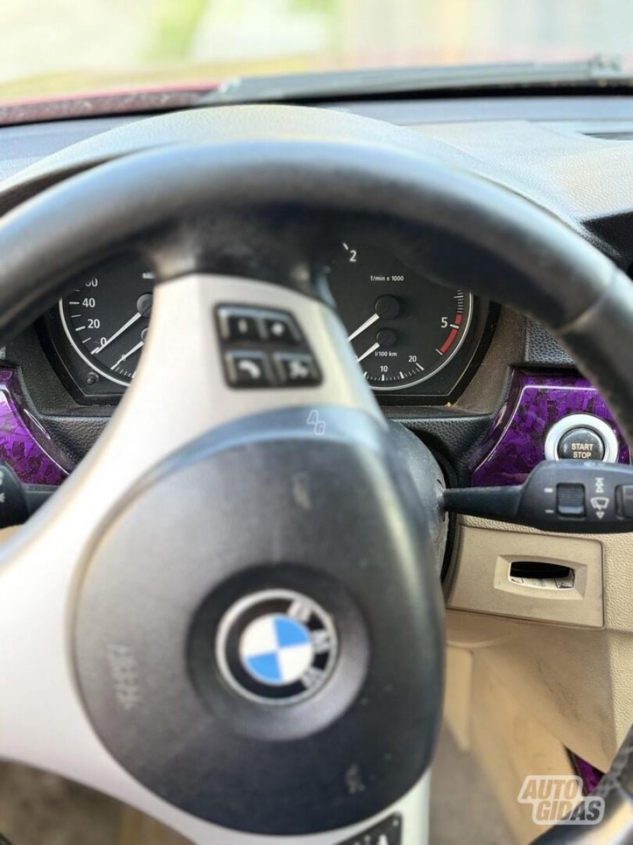 Red BMW 320 2005 in Alytus, with an engine capacity of 2.00 L and mileage of 490 thousand km for 1800 €, photo 9 on AUTOMOTO.COM.LV