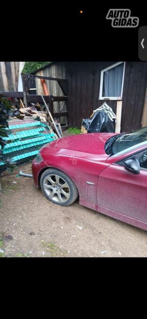Red BMW 320 2005 in Alytus, with an engine capacity of 2.00 L and mileage of 490 thousand km for 1800 €, photo 14 on AUTOMOTO.COM.LV