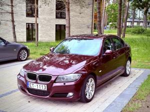 Sarkans BMW 320 2009 Rīga, ar dzinēja tilpumu 2.00 L un nobraukumu 443 tūkst. km par 4000 €, foto 4 vietnē AUTOMOTO.COM.LV