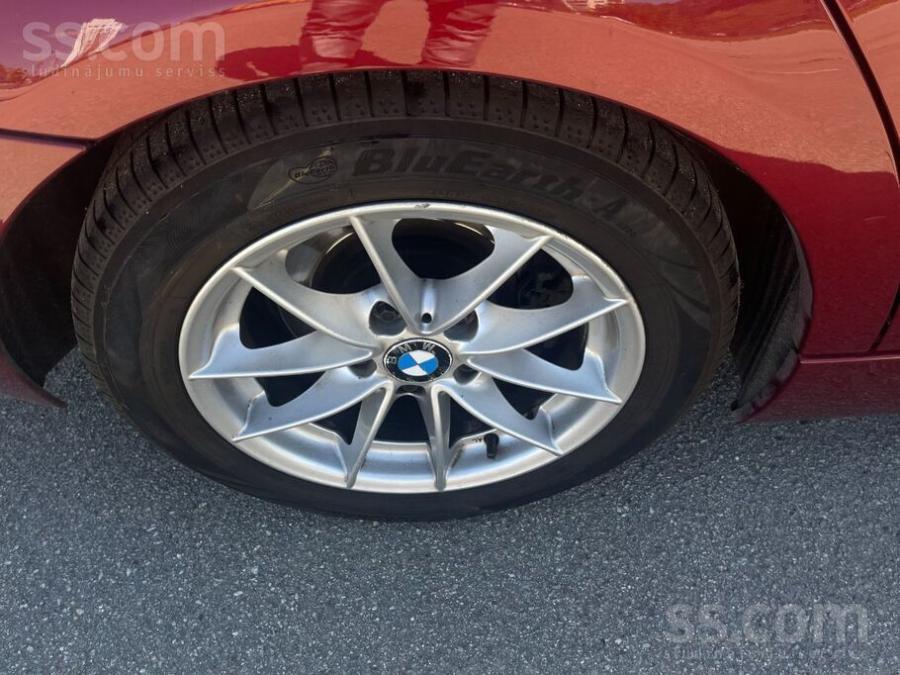 Sarkans BMW 320 2011 Rīga, ar dzinēja tilpumu 2.00 L un nobraukumu 199 tūkst. km par 6950 €, foto 19 vietnē AUTOMOTO.COM.LV