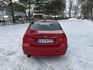 Red BMW 320 2011 in Marijampole, with an engine capacity of 2.00 L and mileage of 188 thousand km for 5800 €, photo 5 on AUTOMOTO.COM.LV