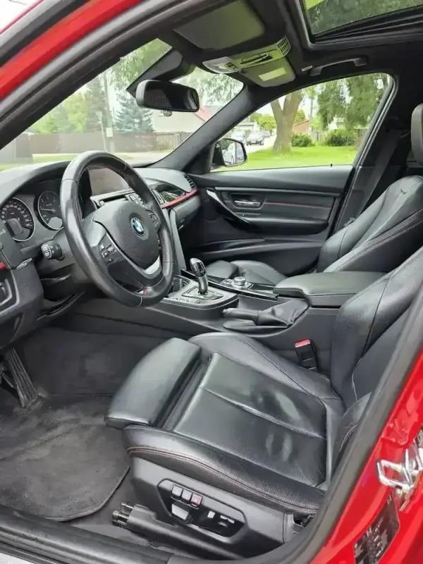 Red BMW 320 2011 in Ventspils, with an engine capacity of 2.00 L and mileage of 291 thousand km for 9500 €, photo 9 on AUTOMOTO.COM.LV
