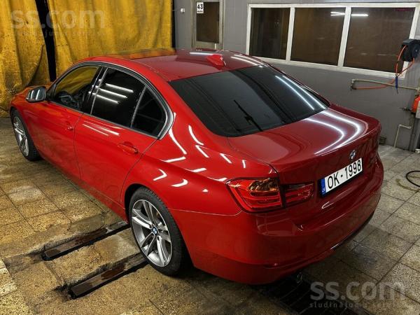 Sarkans BMW 320 2012 Rīga, ar dzinēja tilpumu 2.00 L un nobraukumu 365 tūkst. km par 10800 €, foto 1 vietnē AUTOMOTO.COM.LV
