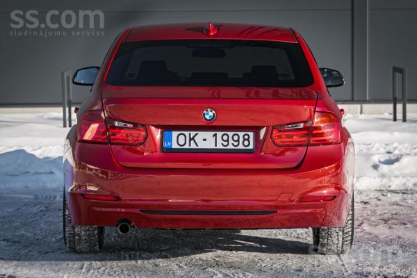 Red BMW 320 2012 in Riga, with an engine capacity of 2.00 L and mileage of 367 thousand km for 10750 €, photo 5 on AUTOMOTO.COM.LV