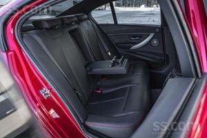Sarkans BMW 320 2012 Rīga, ar dzinēja tilpumu 2.00 L un nobraukumu 367 tūkst. km par 10750 €, foto 12 vietnē AUTOMOTO.COM.LV