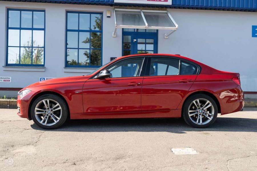 Sarkans BMW 320 2012 Viļņa, ar dzinēja tilpumu 2.00 L un nobraukumu 155 tūkst. km par 10990 €, foto 9 vietnē AUTOMOTO.COM.LV